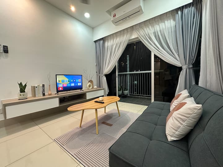 Kl | 3br 3bath Condo @ Razak City |Tv Box & Pool - Kuala Lumpur