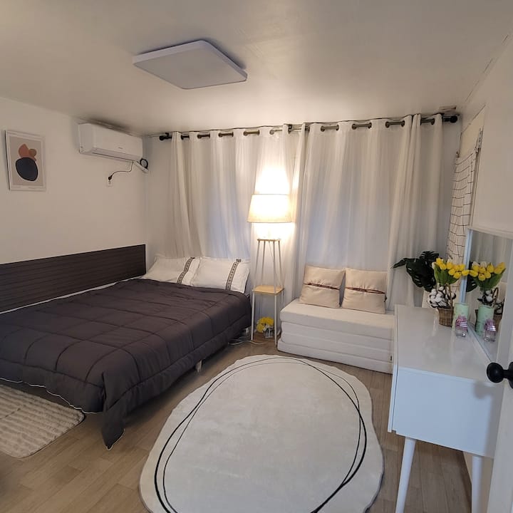 강남안락한공간/강남역/2호선,3호선/서울교대역도보3분/여성안심 /공항버스 - Séoul