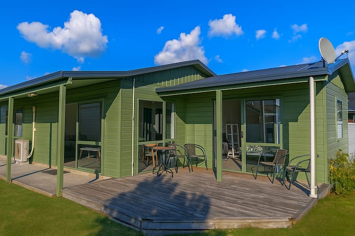 Te Anau Base – Explore, Relax, Repeat! - Te Anau