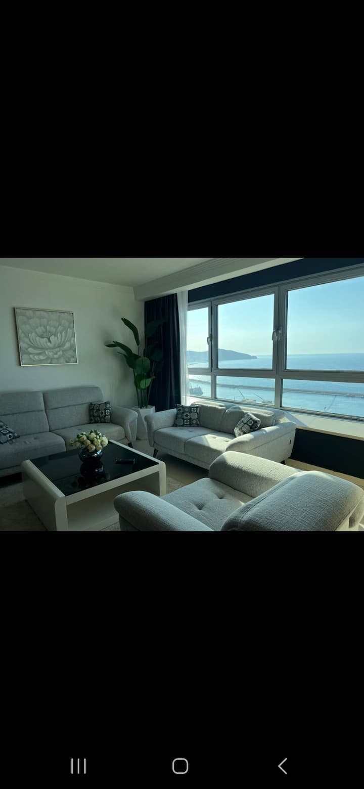 Appartement Haut Standing Oran Vu Sur Mer - وهران