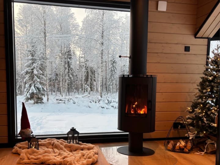Hidden Aurora Hut With Jacuzzi - Finland