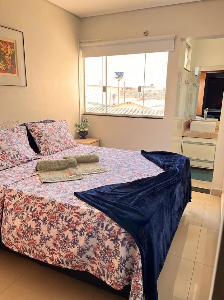 Brasília Centro Em 5 Min. - 2 Qts  Completo - Brasília