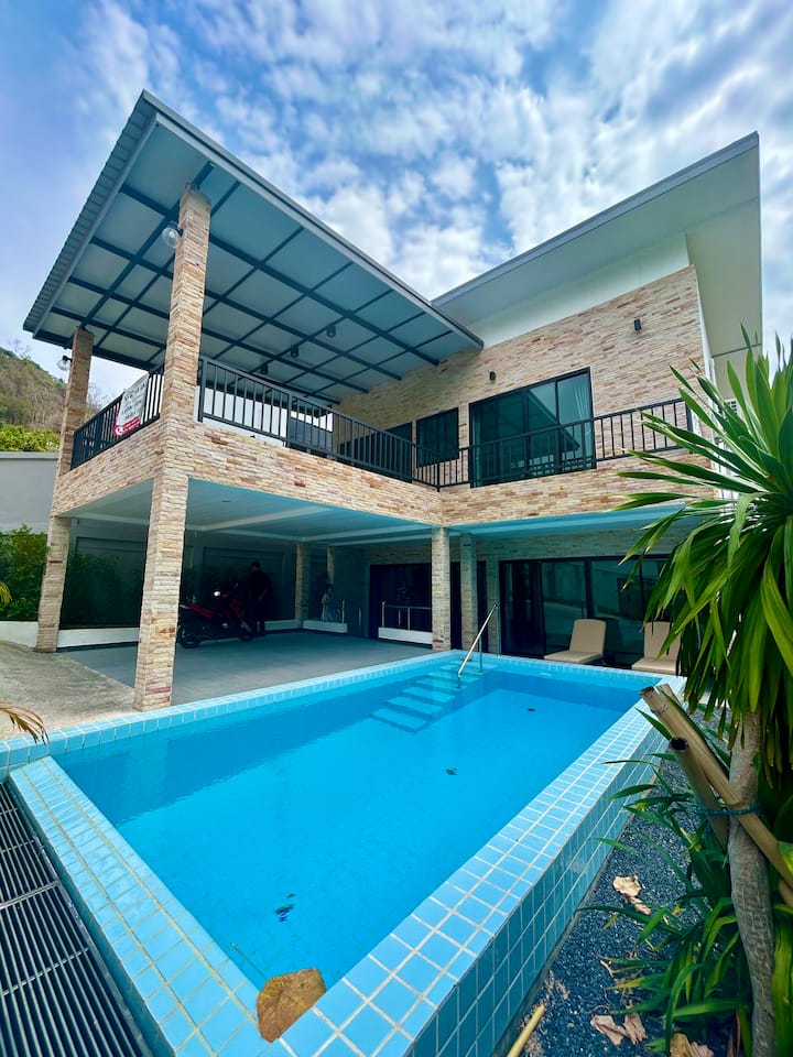 Rawai Pool Villa – Bright & Spacious Escape - Karon Beach