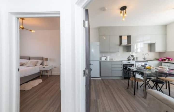 Central Reading Luxury 2bed Flat - Reading