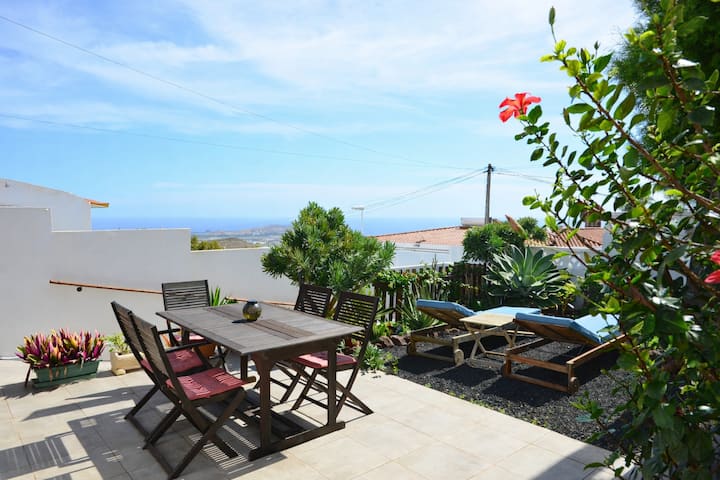 Casa Con Terraza Y Jardín - la Grande Canarie