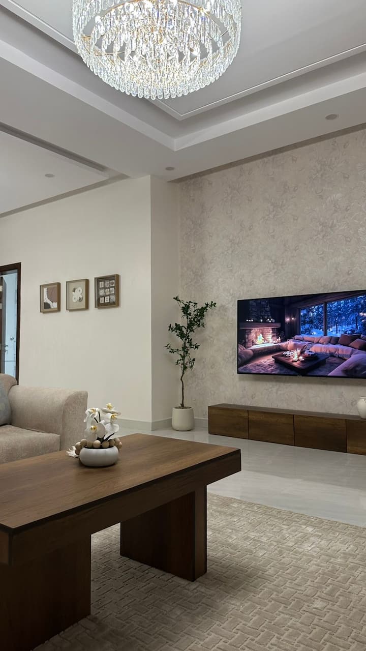 شقة فاخرة جديدة ٣ غرف وصاله - Jeddah