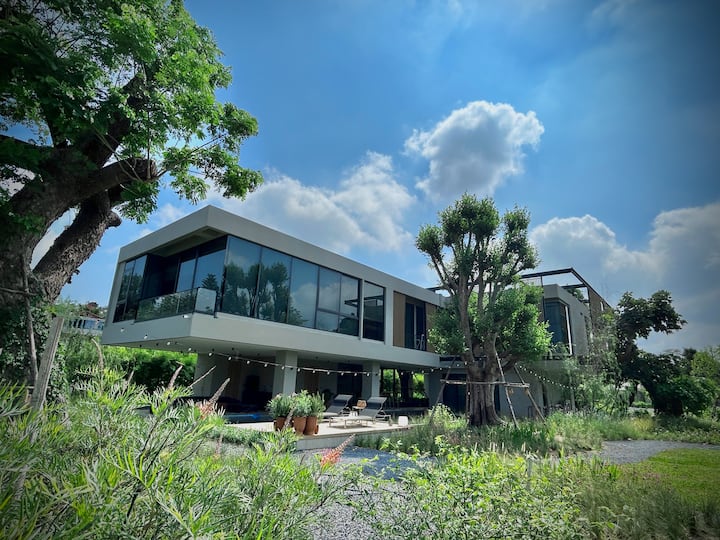 Garden View Loft Room With Pool In Ayutthaya. - テーサバーンナコーン・プラナコーンシーアユッタヤー