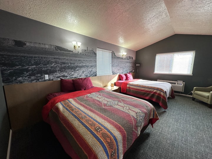 Cottage With Kitchenette - Bryce Canyon National Park, UT