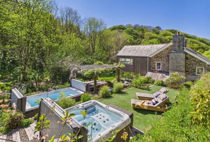 St Agnes Coast Woodland Hideaway - Perranporth