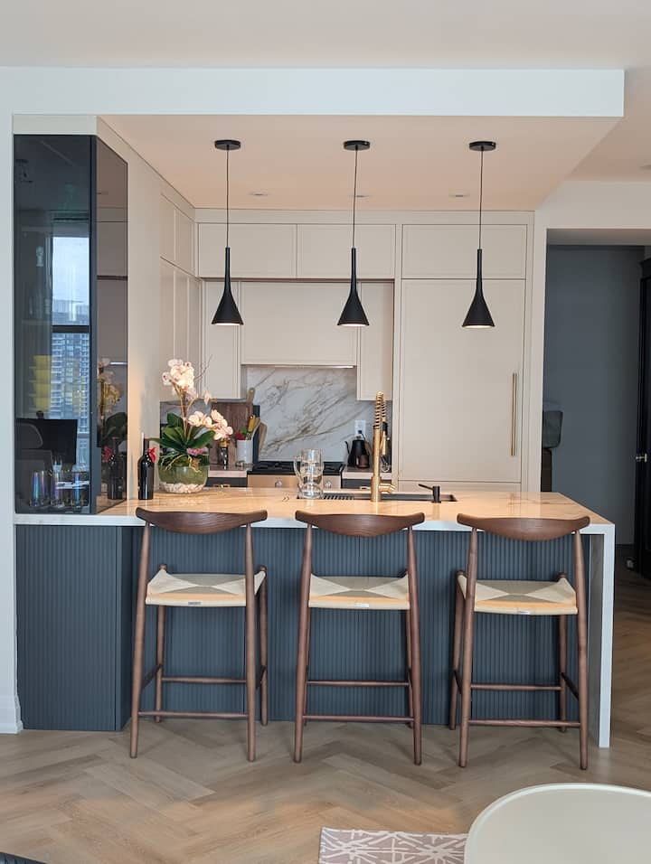 Luxury 43rd-floor Retreat | Heart Of Toronto - Toronto