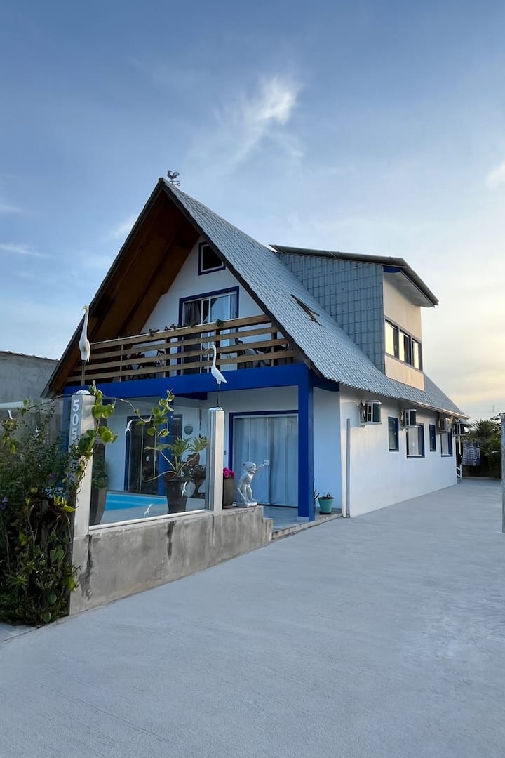 Casa Azul Da Ilha 550m Da Praia - Ilha Comprida