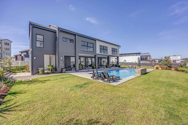 1bed •1bath •Luxe Garden Unit• Fourways - Sandton