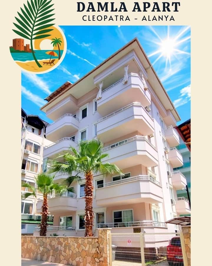Kleopatra Plajı Yanı Başında - Alanya