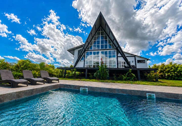 Impresionante Casa Con Piscina De 3 Habitaciones - Lamas