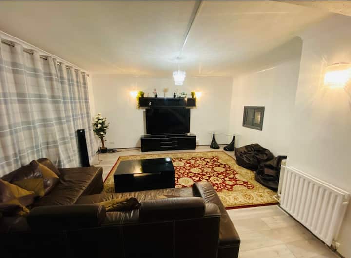 House Near Surrey Hills - Farnham