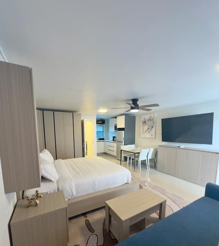 Cable Beach Suite - Near Beaches - Nassau