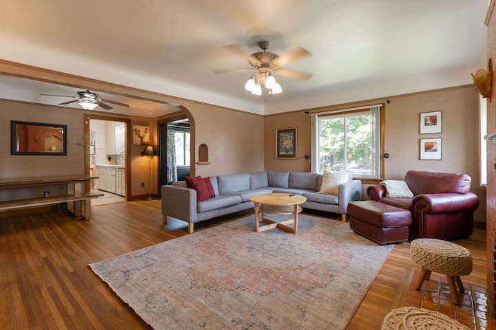 Spacious & Central • Walk To Dining, Brewery, Park - Spokane, WA