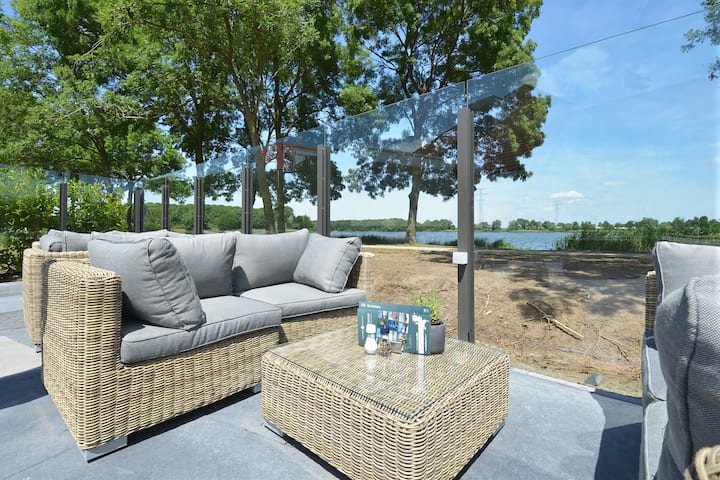 Convenient Stay Near Den Bosch Attractions! - 's-Hertogenbosch