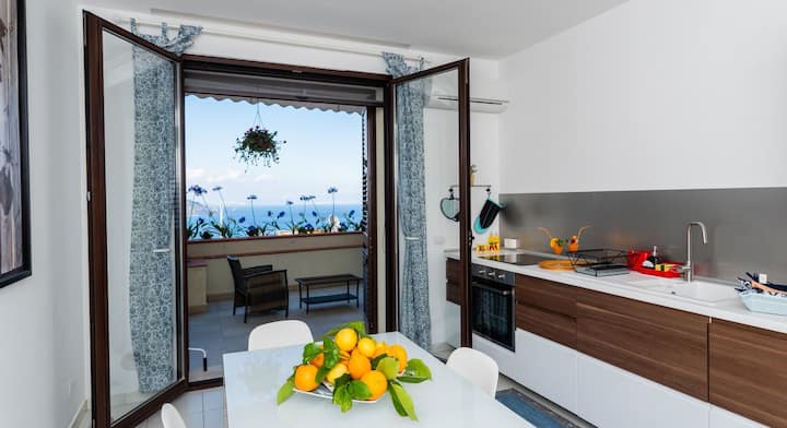 Alba Apartment Su Vista Mare - Taormina