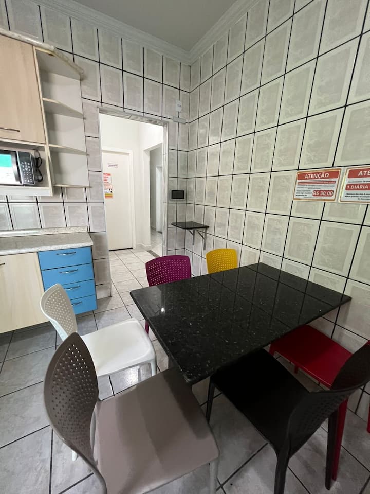 Quarto 3m Próx Parque Do Sabiá - Uberlândia