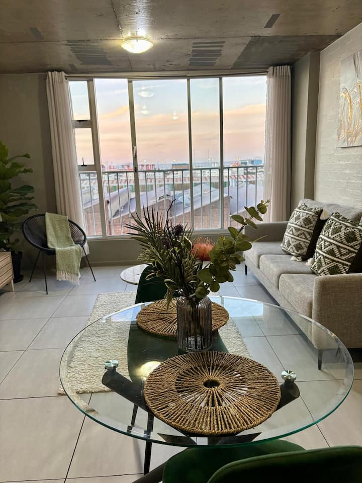 Cosy New York Style Stay In Cape Town - ケープ・タウン