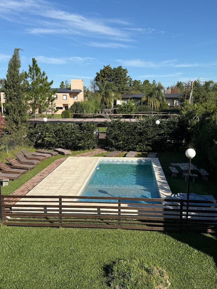 Departamento Con Piscina En Pueblo Belgrano - Gualeguaychú