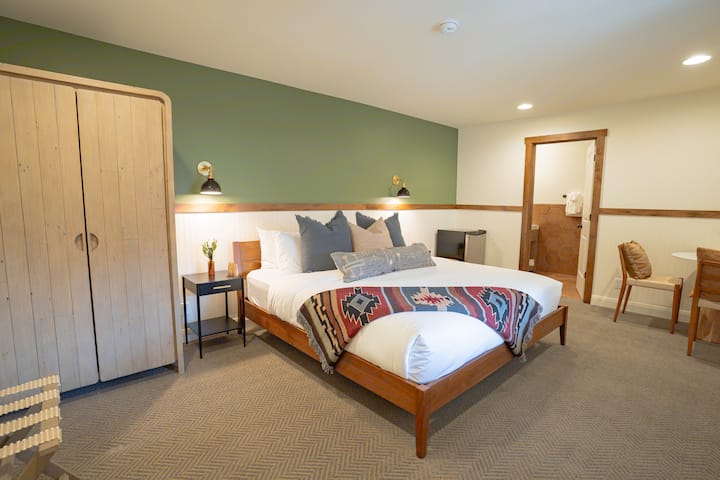 Petty Ranch Inn | Luxury Spa Suite - Springdale, UT