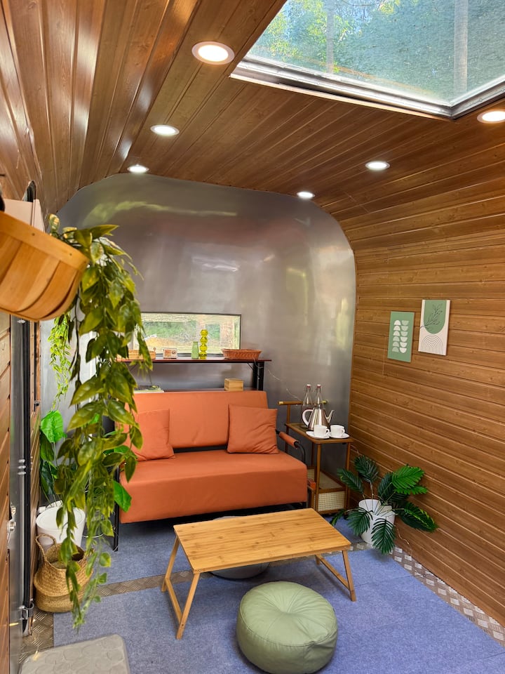 Vintage Trailer In Siquijor With Motorcycle! - Lazi