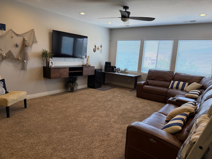 Red Cliffs Retreat A Spacious 3 Bedroom Refuge - 華盛頓