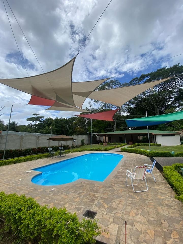 Quinta El Paseito - Orotina