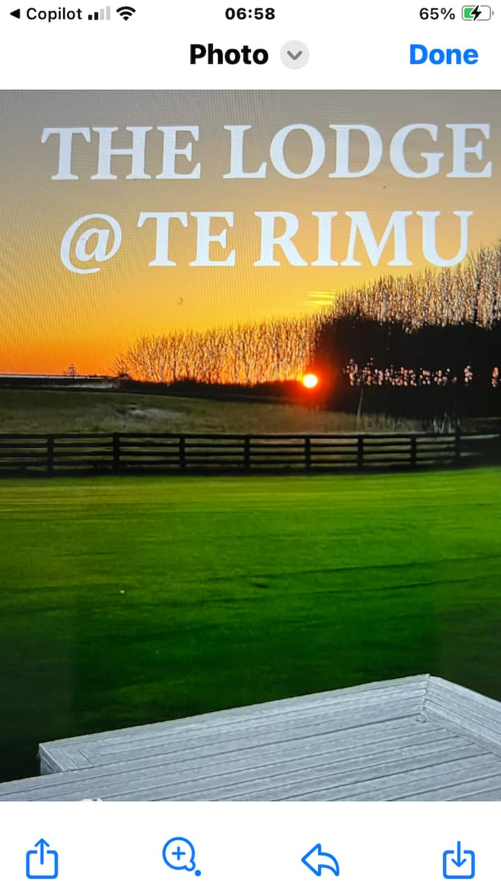 The Lodge @ Te Rimu - Wharekahika / Hicks Bay