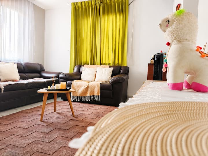Dpto. Acogedor En Av. Grau | Wifi Y Comodidad - Chiclayo