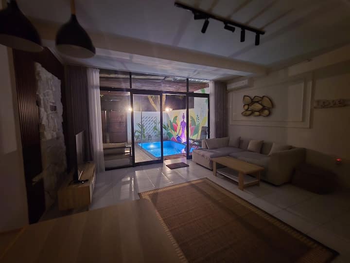 Villa 2 Kavi Minimalis 1 Kamar Di Sanur - Denpasar