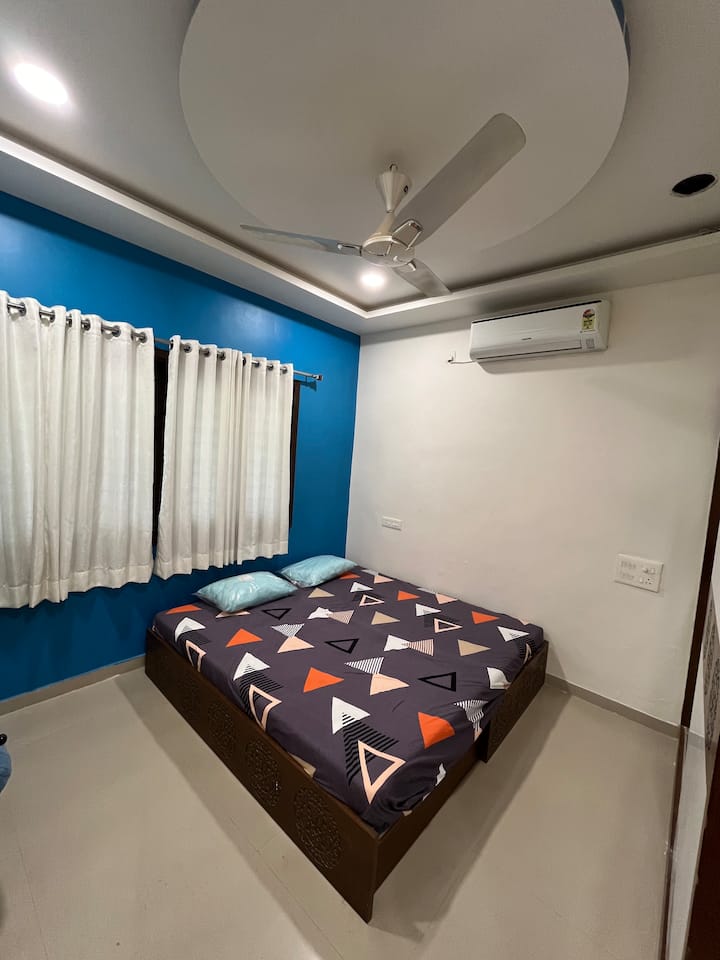Aapjee Home Stay 3bhk Galaxy - Vadodara