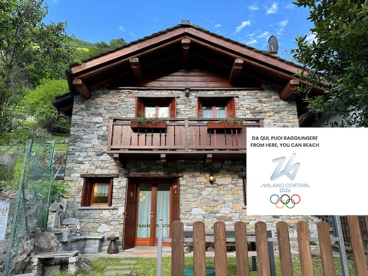Chalet In Pietra Con Vista Valle - Madesimo