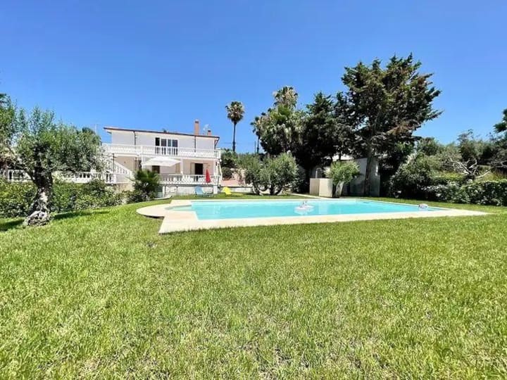 Villa Rachele Con Piscina - Balestrate