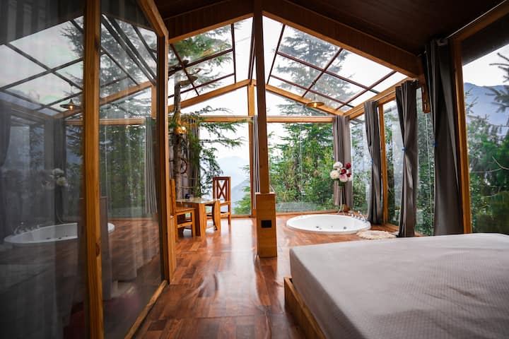Romantic Jacuuzi Treehouse Thecozynest - Jibhi