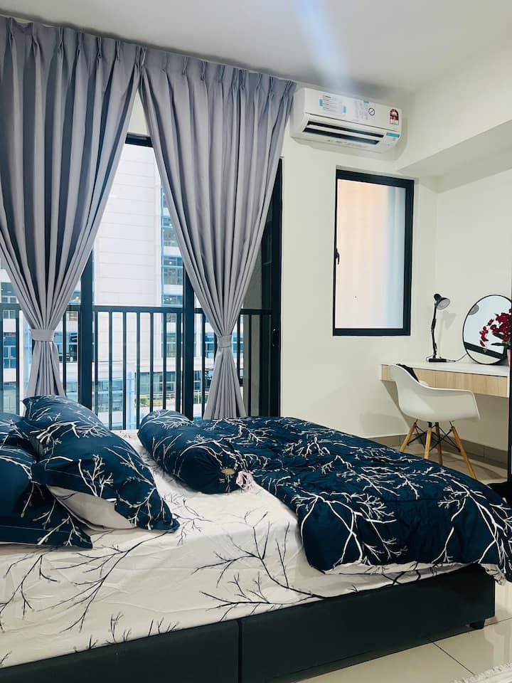 Alinea Suite By Aisyahhafiez - Shah Alam