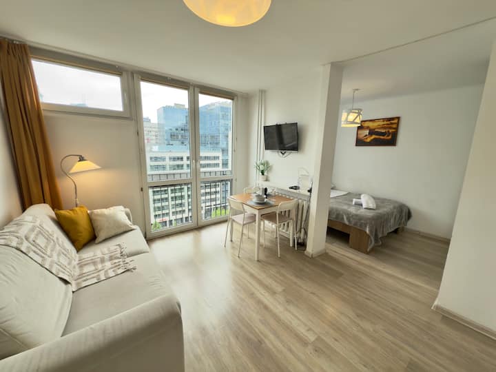 Apartament Centrum | Metro Onz I Szybki Internet - Warszawa