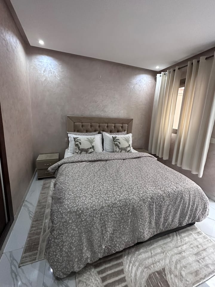 Appart Calme Près De L’aéroport/uir/ Technopolis - Salé