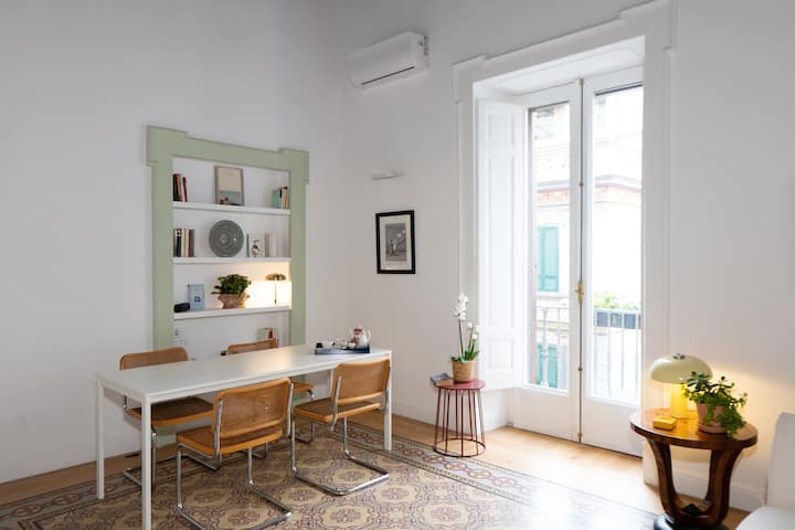 Casa Gialla
Casa Crispi 51 - Naples