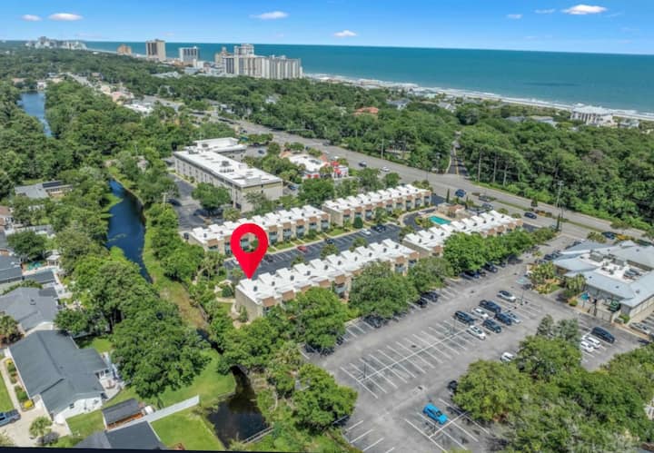 Beach Escape W/ Pool! Steps 2 Ocean & Private Yard - Myrtle Beach