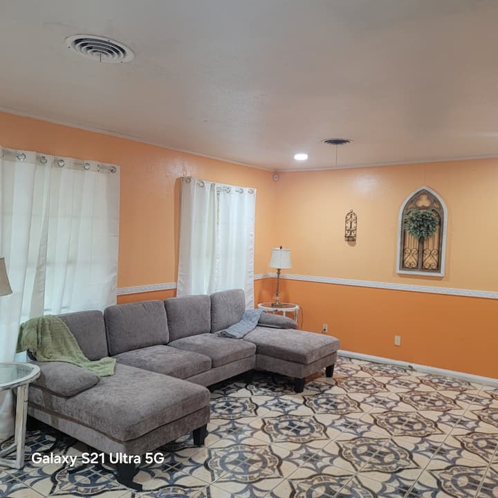 Confortable And Affordable Place - Port Arthur, TX