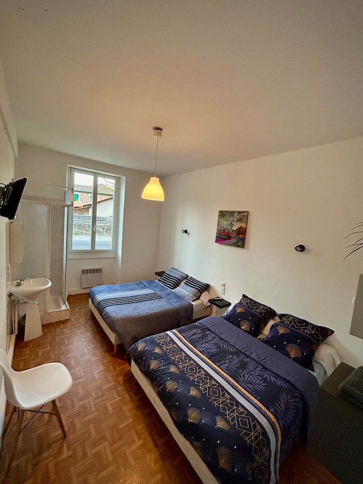 Chambre N1 à 25 Minutes De L’océan - Dax