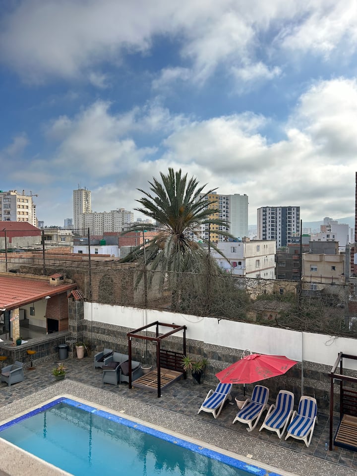 Le Cosy F3 : Piscine & Fitness - Oran