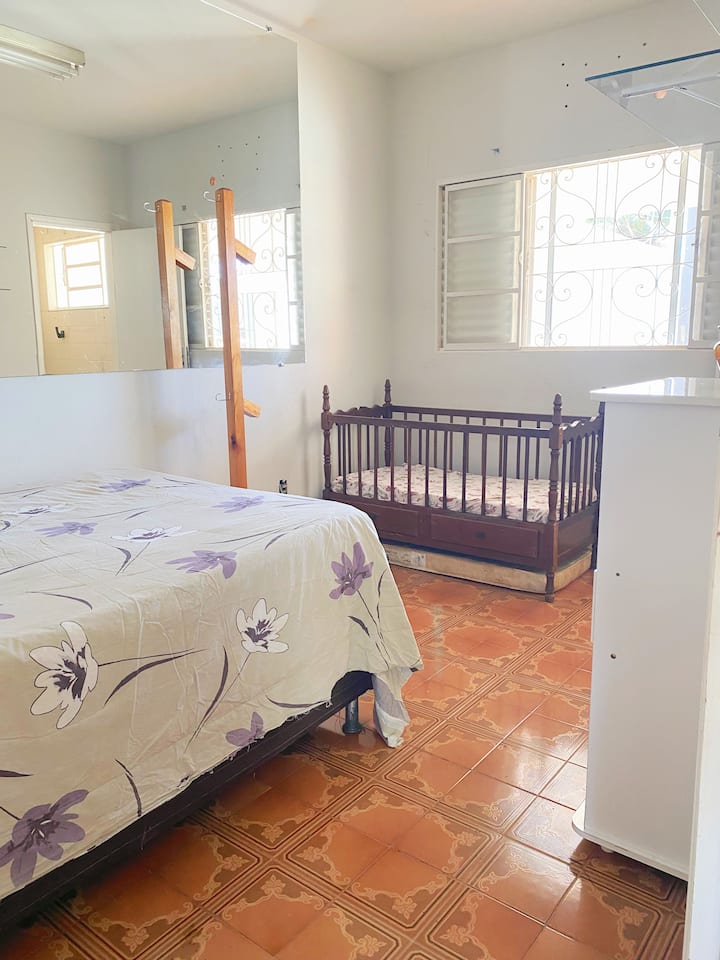 Quarto Suite, Ideal Para Relaxar - Botucatu