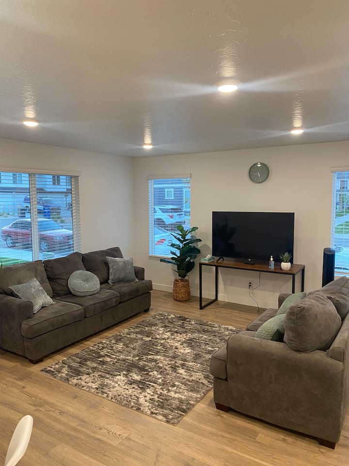 Provo Airport Townhouse
Epic Sports Park
3 Bedrm - Springville, UT