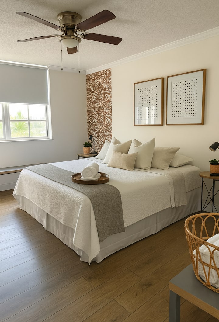 Aventura 1br Pool View, Walk To Mall - Aventura, FL