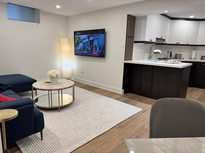 Newly Built 2 Bedroom Bsmt Apartment Richmond Hill - Vaughan