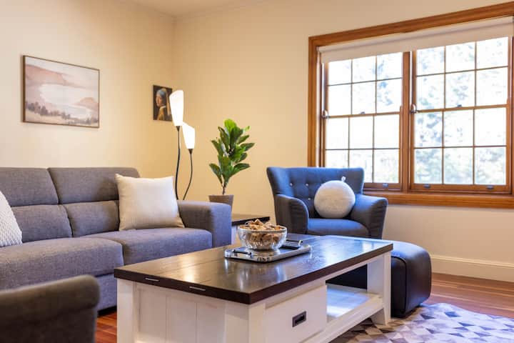 Central Hahndorf 5br Retreat - Woodside
